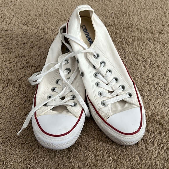 Converse | Shoes | Low Top White Converse | Poshmark